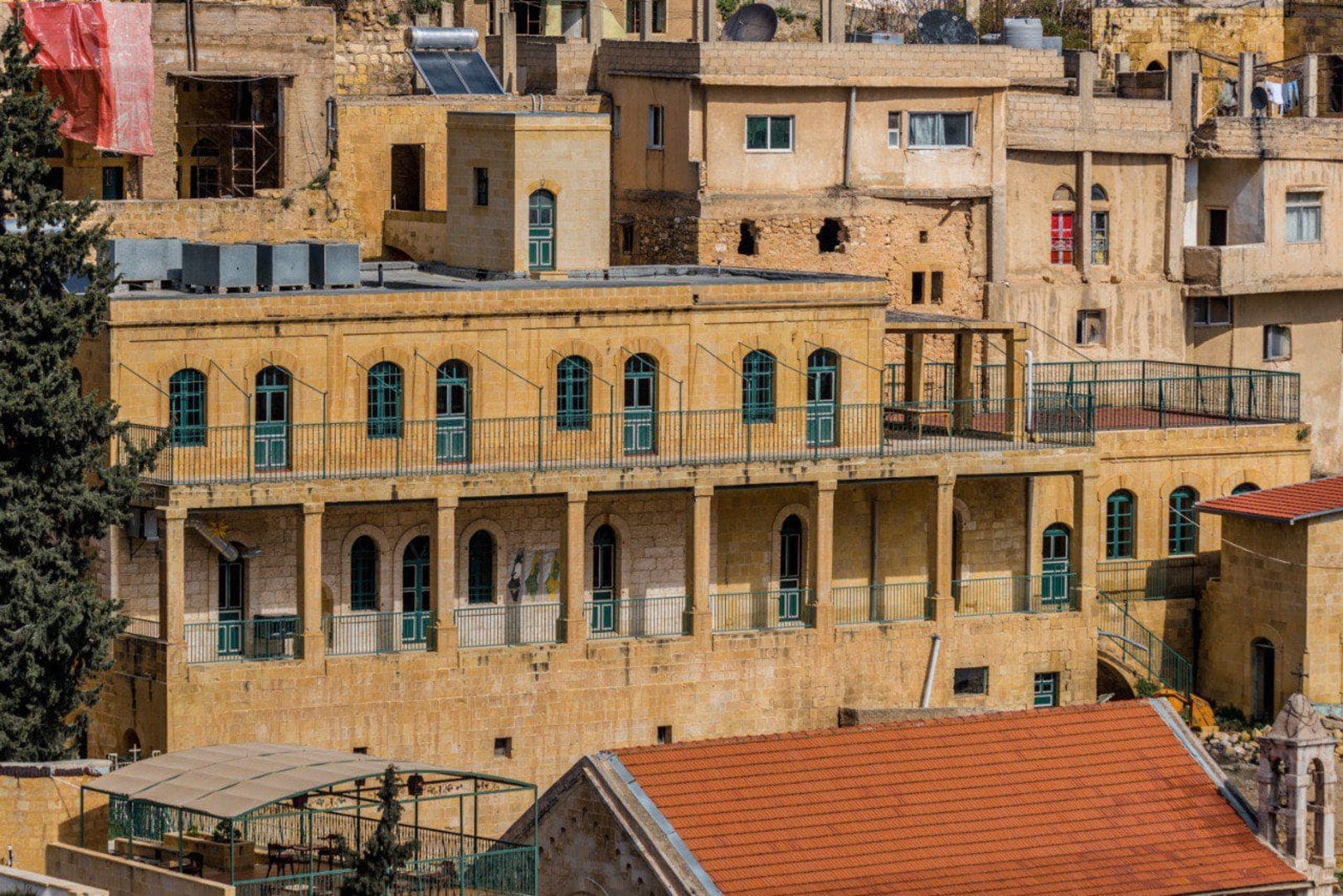 Walk Through Al-Salt - Travel Jordanian