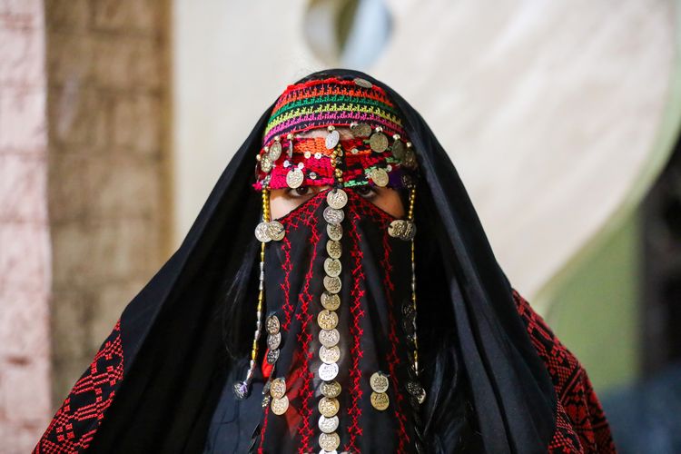 Nabatean Traditional Attire - Travel Jordanian